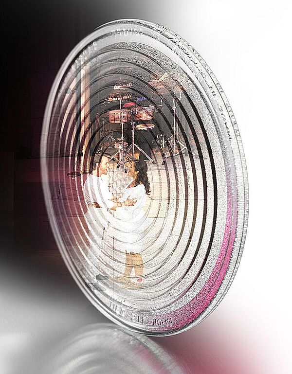 Back on stage!: Auer Lighting