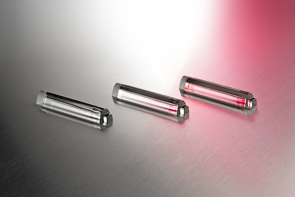 Headlamp lenses: Auer Lighting