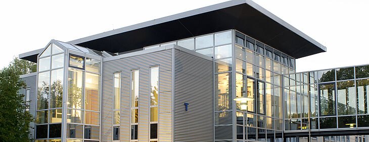 Locations: Auer Lighting